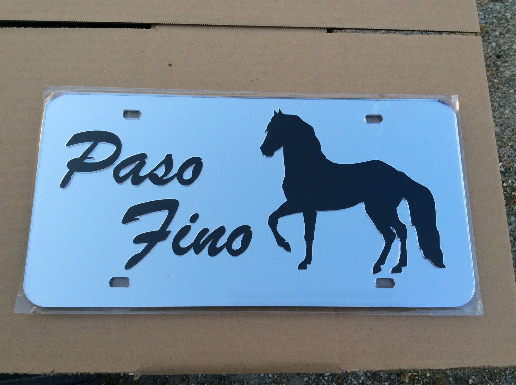 License plates – The Branded Barn