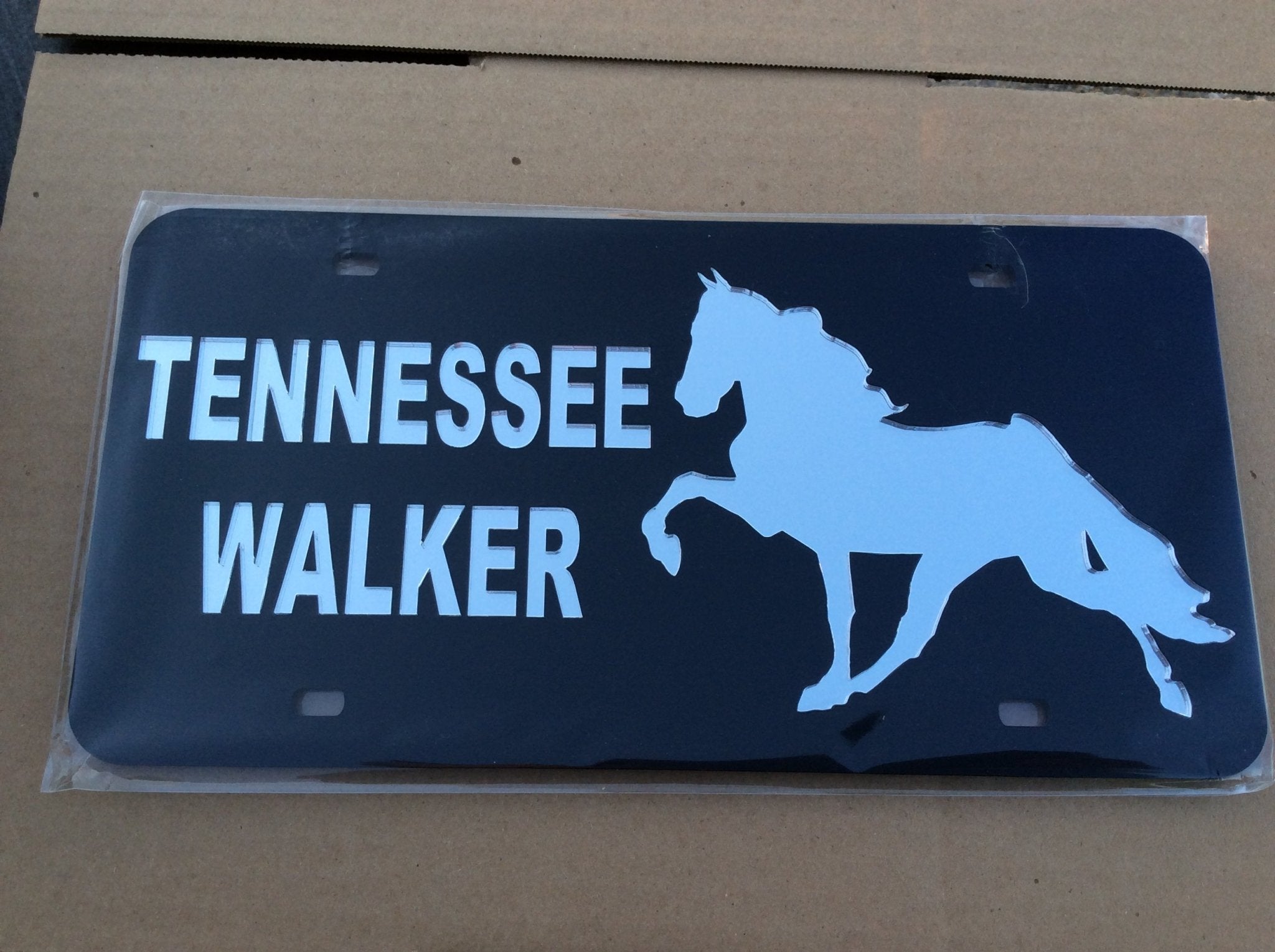 License plates – The Branded Barn