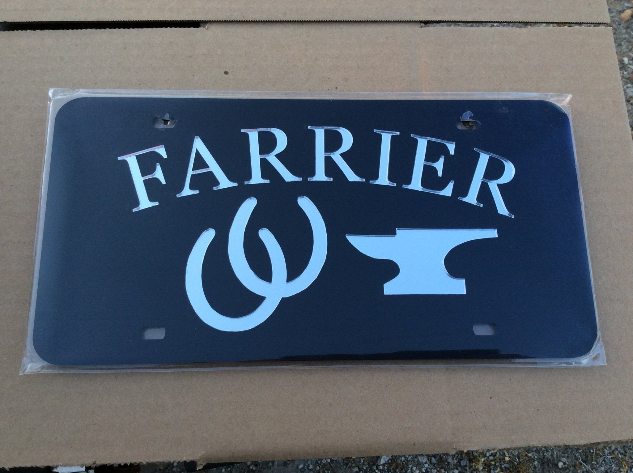 License plates – The Branded Barn